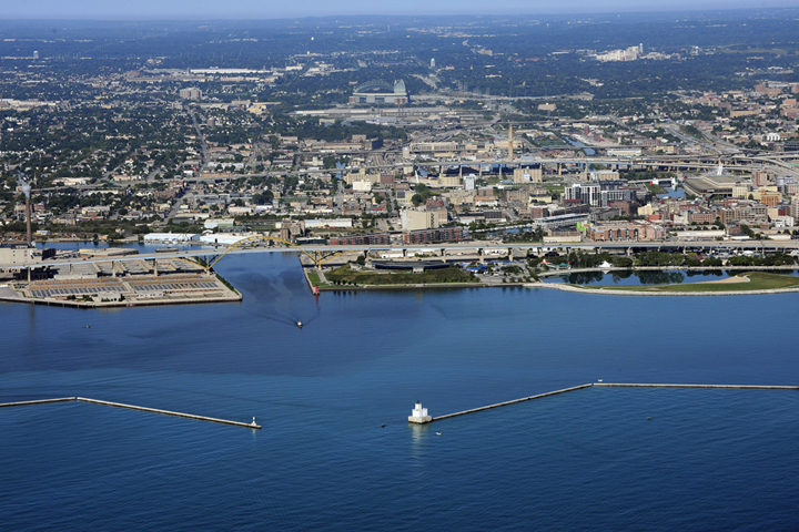 Milwaukee to Use DNR Brownfield Assessment Funds at Inner Harbor Property